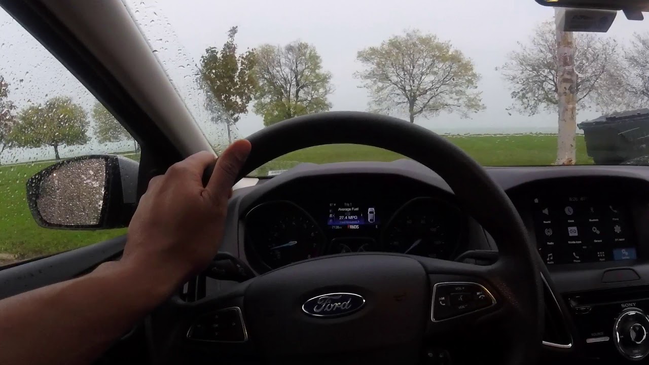 TURN SIGNAL OPERATION ON FORD FOCUS- HOW TO TURN ON - YouTube