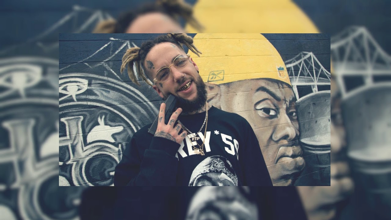 $uicideboy$ - Grayscale (ft JGRXXN, Black Smurf & RVMIRXZ) - YouTube