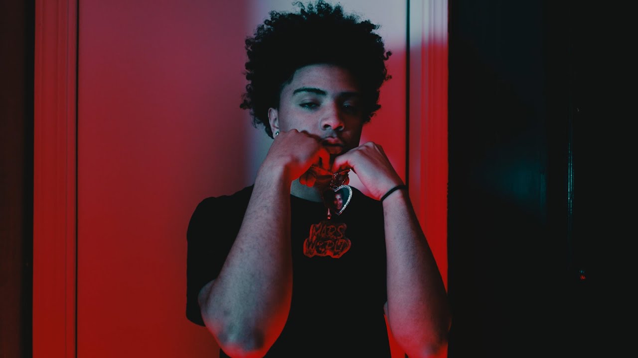 Lou Deezi - Closet Freestyle (Official Music Video) II Dir ...