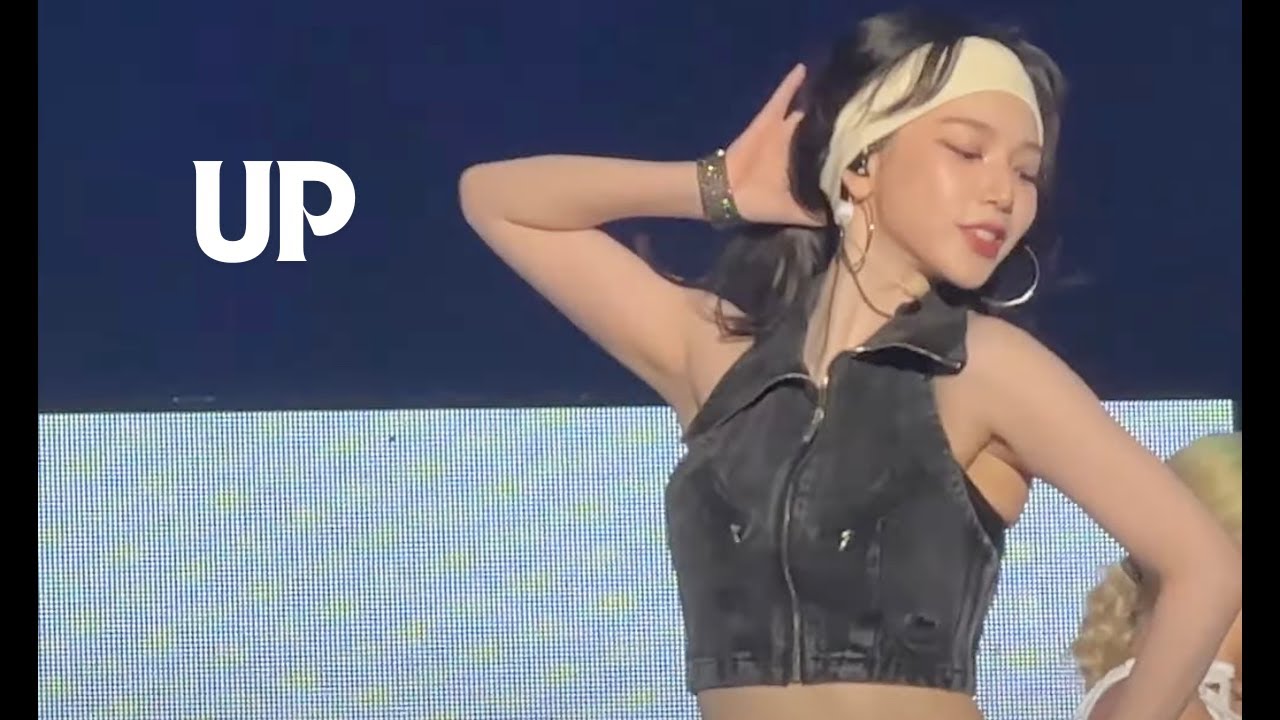 [4K]240811 aespa 에스파 Karina 카리나 #solo 'UP' - Taipei Concert 台北演唱會 - YouTube