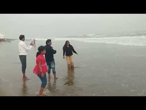 Puri sea beach