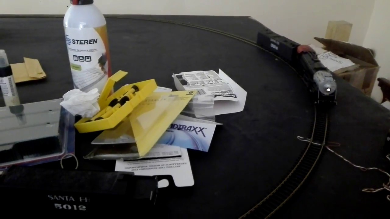 HO BACHMANN's 2-10-4 STEAM V1 PANCAKE MOTOR "TEXAS CHUGGER" - YouTube