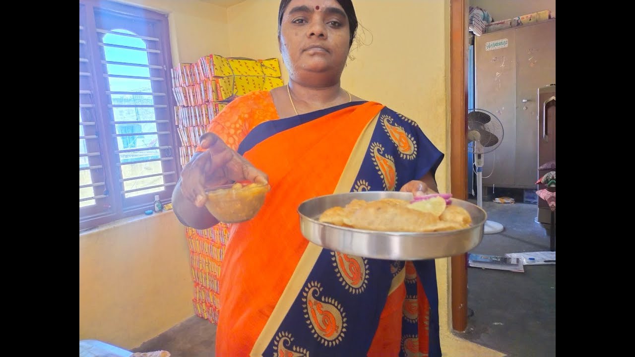 Sola poori / sothapal sola poori versus Zion easy way sola poori - YouTube