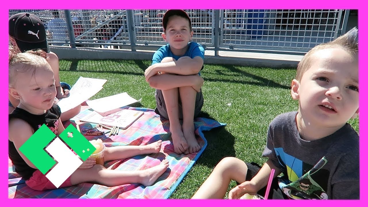 SPRING TRAINING IS BACK! (3.8.15 - Day 1073) | Clintus.tv - YouTube