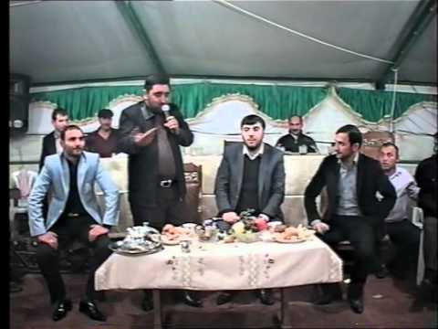 Guya durub ayaga neyliyeceksen...Hovsan toyu.mp4