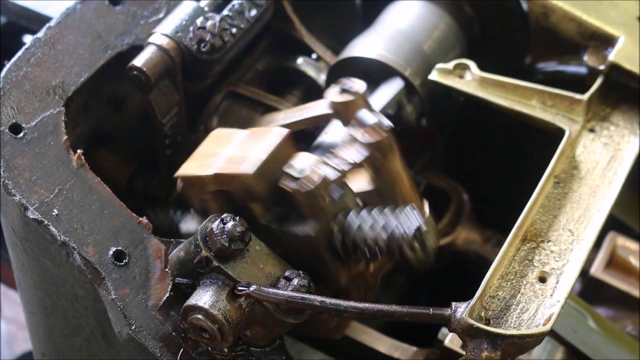 Horizontal enclosed crank steam engine - stock code 7169 - YouTube