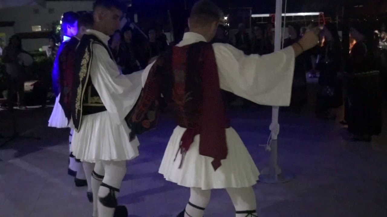 ΜΕΣΑΓΓΑΛΑ ΣΤΟ ΦΕΣΤΙΒΑΛ ΠΑΡΑΔΟΣΙΑΚΟΥ ΧΟΡΟΥ, ΖΙΑΚΟΣ ΓΙΑΝΝΗΣ ΚΛΑΡΙΝΟ ΜΕ ΤΟ ...