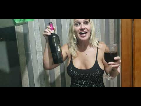 Vinho e Dona angelica
