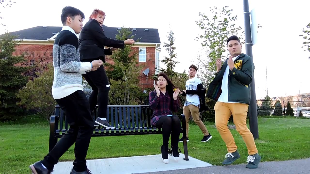 RUNNING MAN CHALLENGE! - YouTube