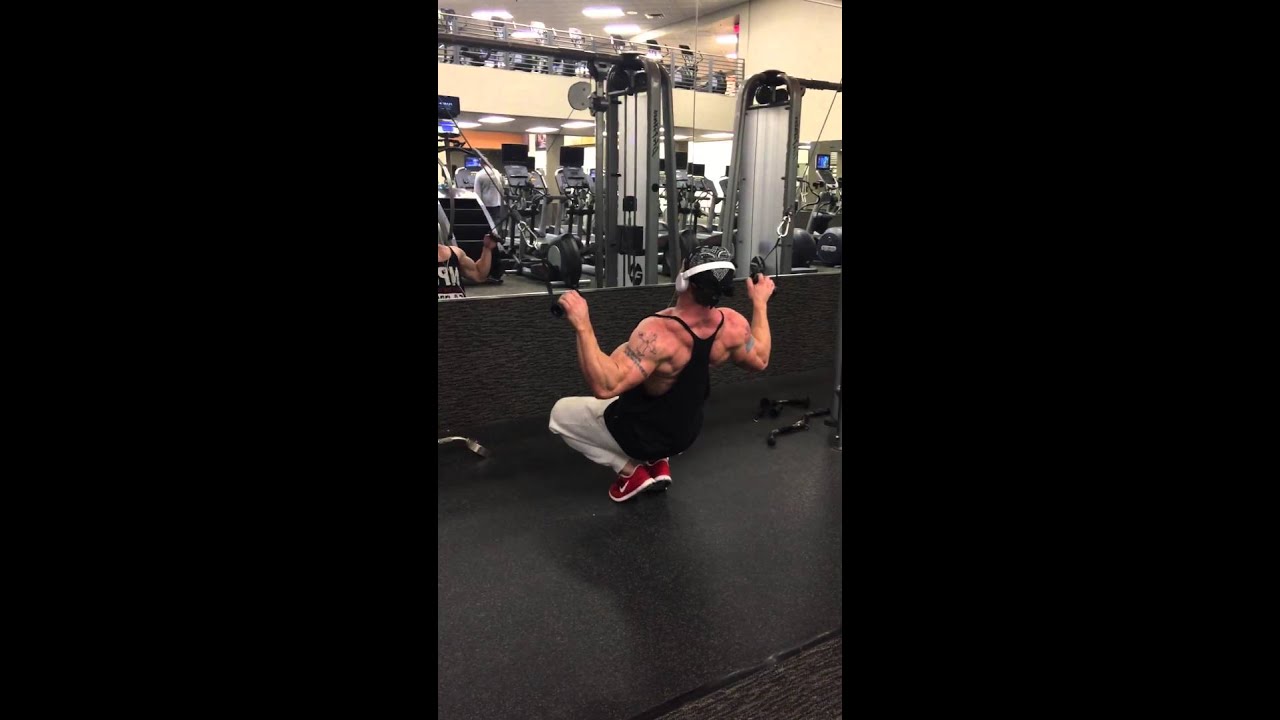 Monkey Pulls - Vitruvian Physique - YouTube