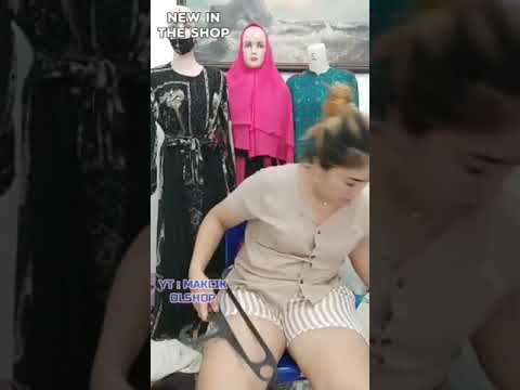 Makcik Cantik Indon Live Jual Baju Bundle‼️