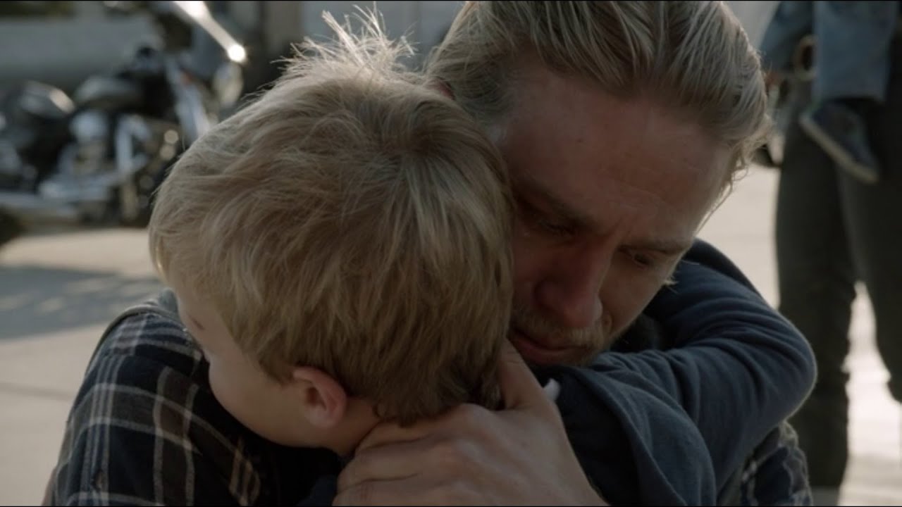 |Sons of Anarchy| Jax Says Goodbye to his Children - YouTube
