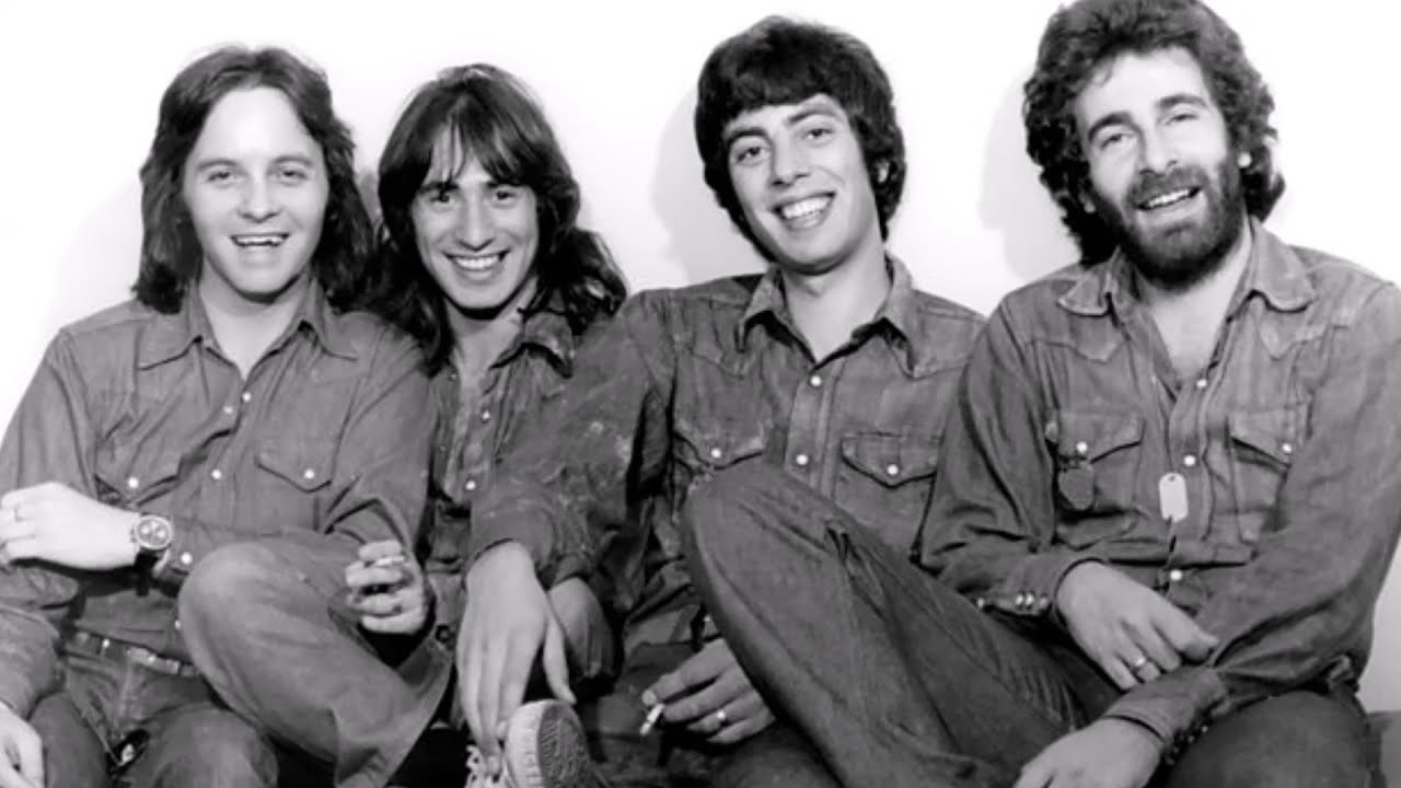 10cc Down the Years video Colin Carr - YouTube