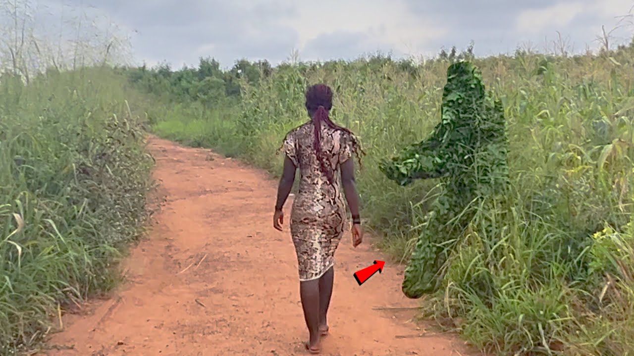 SHE Honestly Thought IT WAS A TREE! Bushman Prank! Scaring People ...
