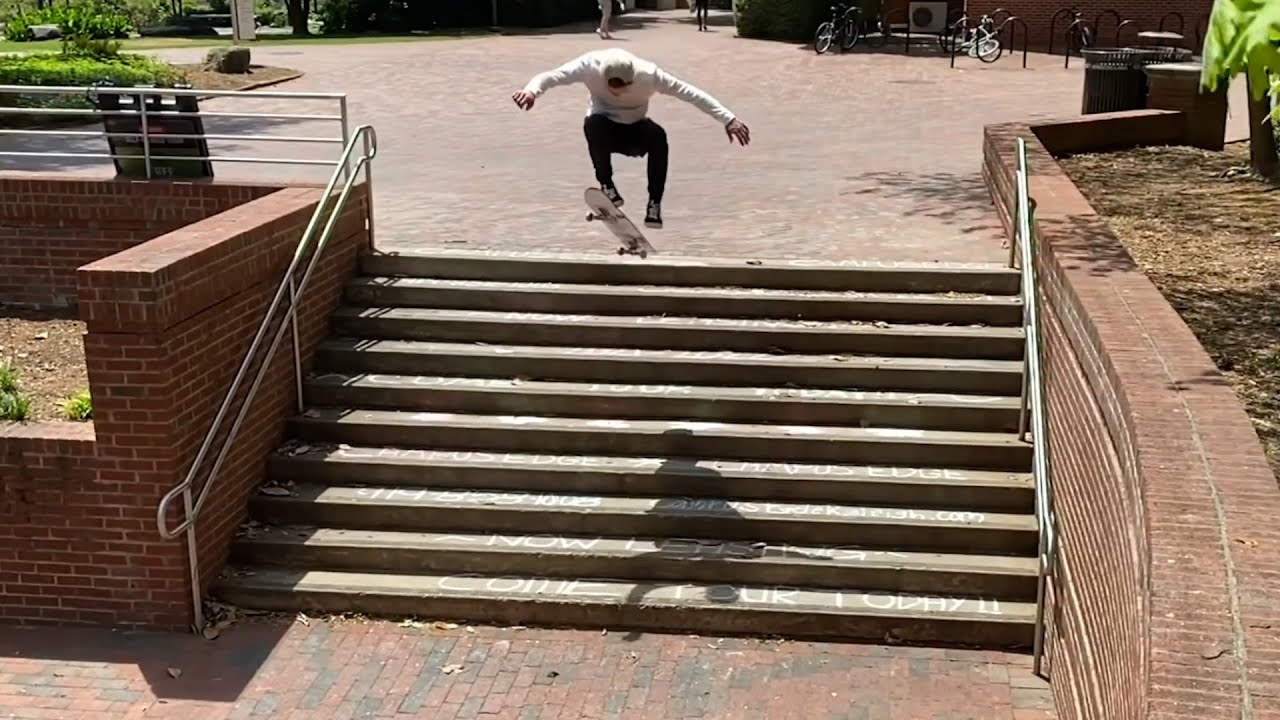 CODY WHITT IS PRO. - YouTube