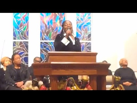 Danielle Dampier singing Oh How I Love Jesus (hymn) at Donald Scott's ...