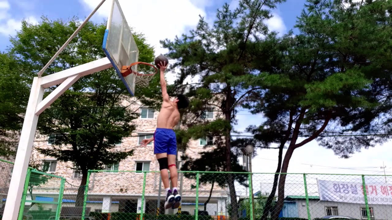 Leap & Dunk - YouTube