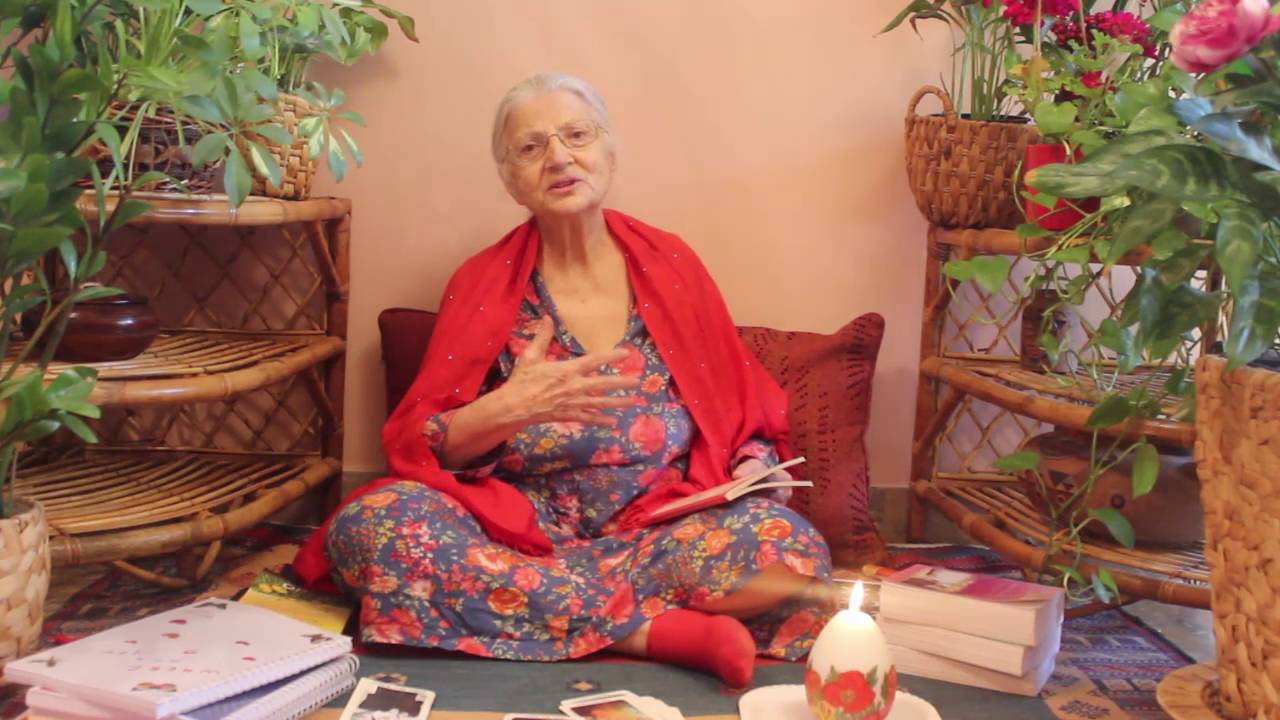 11 5&5 mariam nour - YouTube