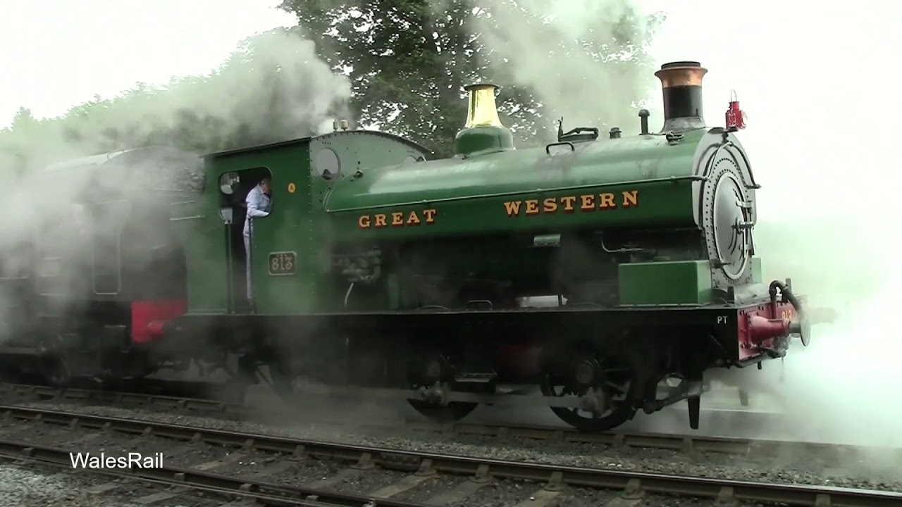 813 and 1501 "Preservation" Double Head SVR slip almost to a halt at ...