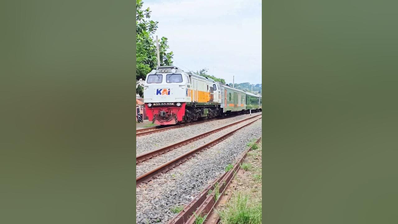 KA 40A Argo Parahyangan ( CC 206 13 08 SDT ) Relasi : Gambir - Bandung PP #short #shorts # ...