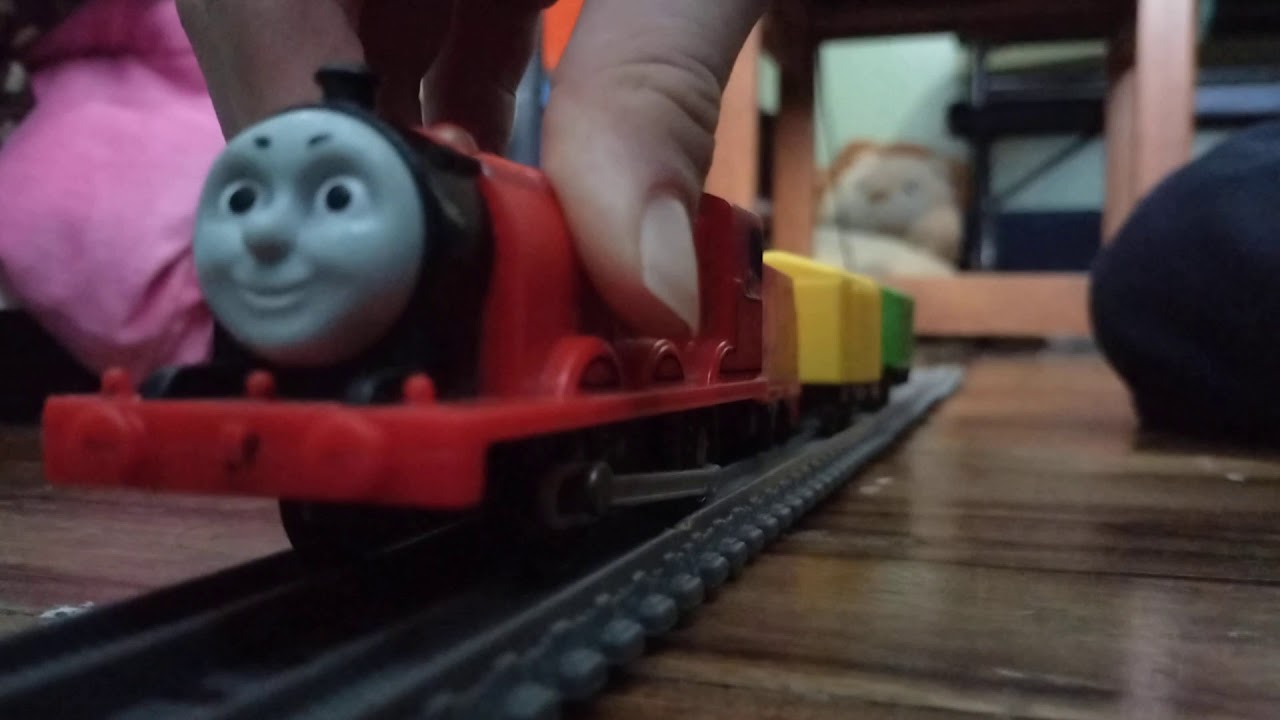 Trackmaster 2.0 James - YouTube