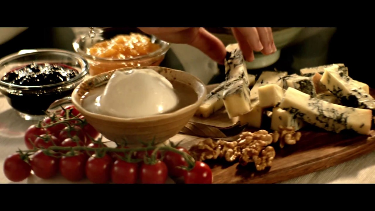 The Fifth Element - YouTube