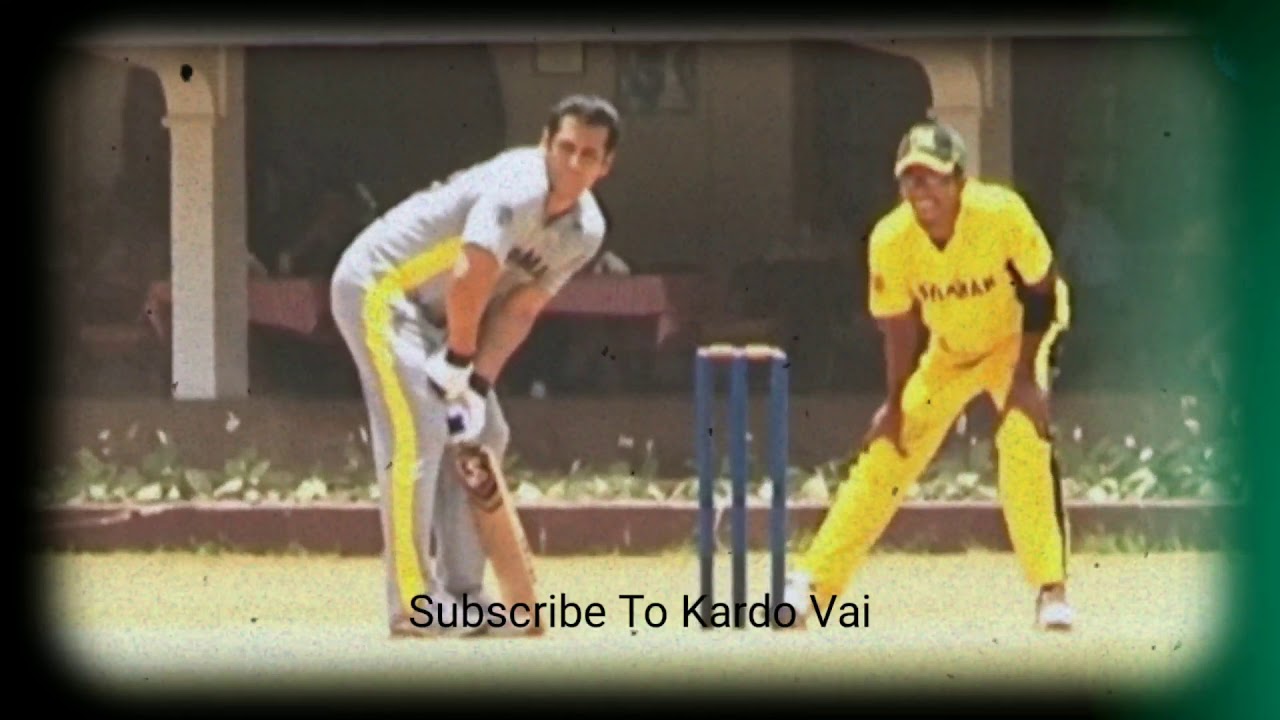 Salman khan playing cricket - YouTube