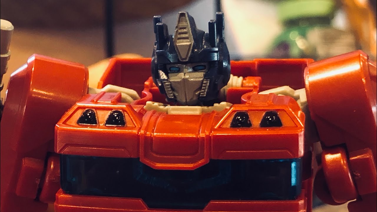 Optimus prime stop motion (Transformers) - YouTube