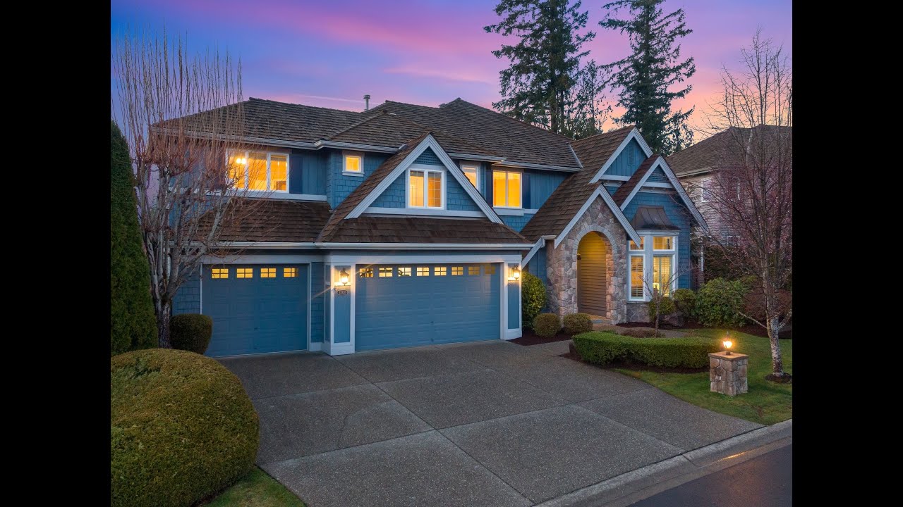 Distinctive Craftsmanship in Issaquah Plateau - YouTube