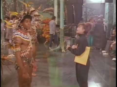Paula Abdul - Behind the Scenes of "Coming To America" (part 1) - YouTube
