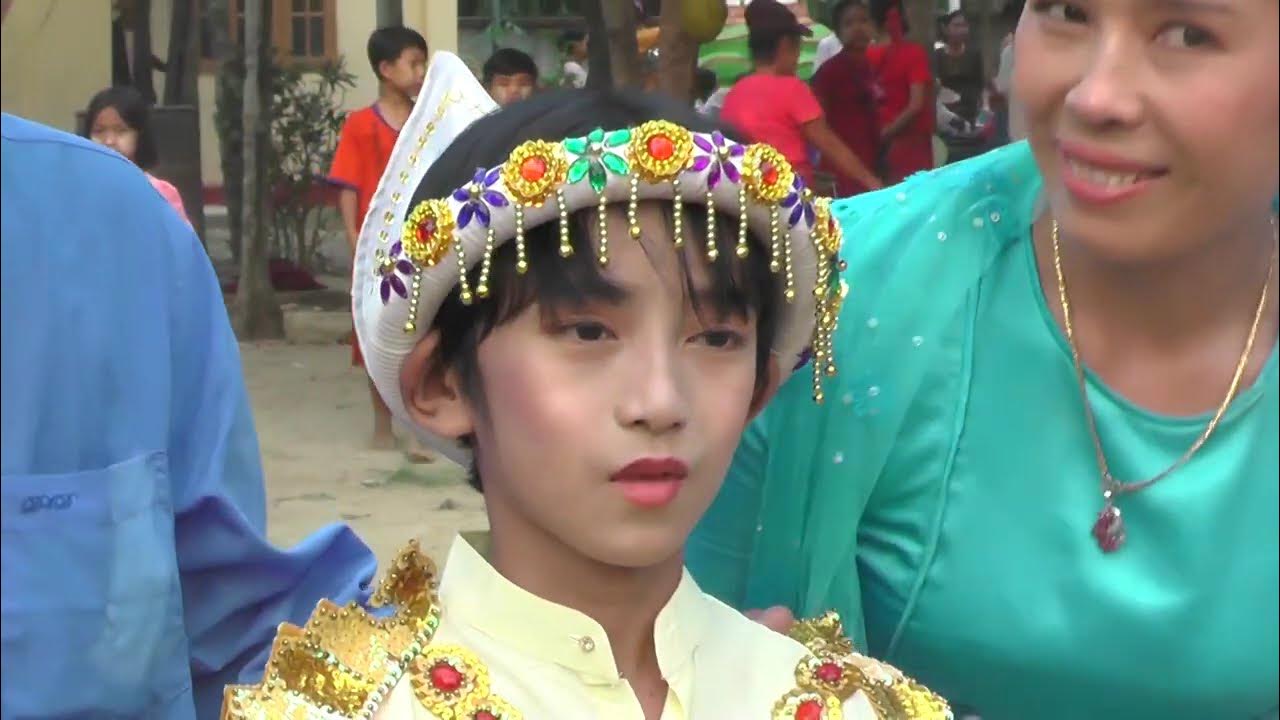 ဉီးအောင်တင်လှ ဒေါ်သန်းမြင့် မိသားစု၏ ရှင်ပြုအလှူ ဆားမလောက် ၀ါးတော ၂
