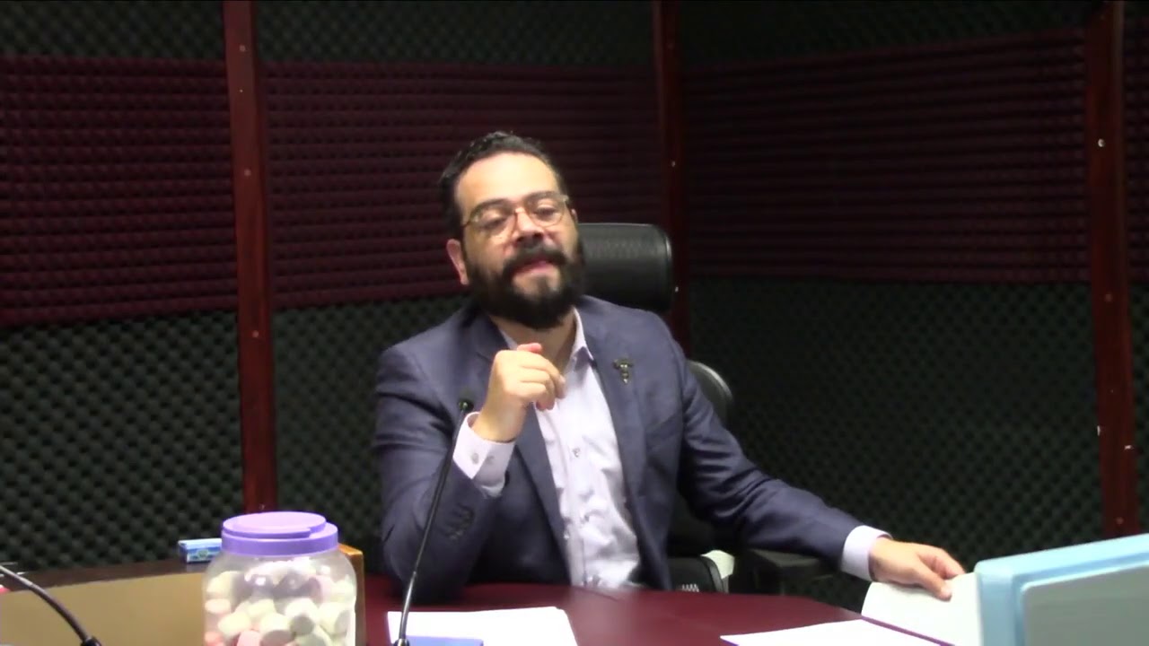 Notas curiosas: -cachan a hombre robando un pato, -la pintura antigua ...