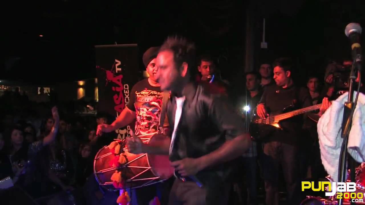 Angrez Ali Exclusive Live Performance of Phattey Chak Official Album ...