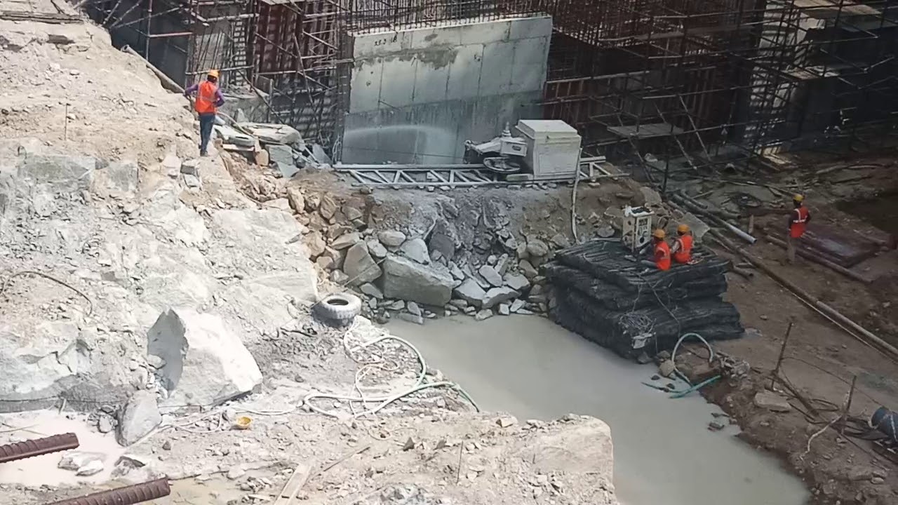 Hard Rock Excavation by Rope cutting - YouTube