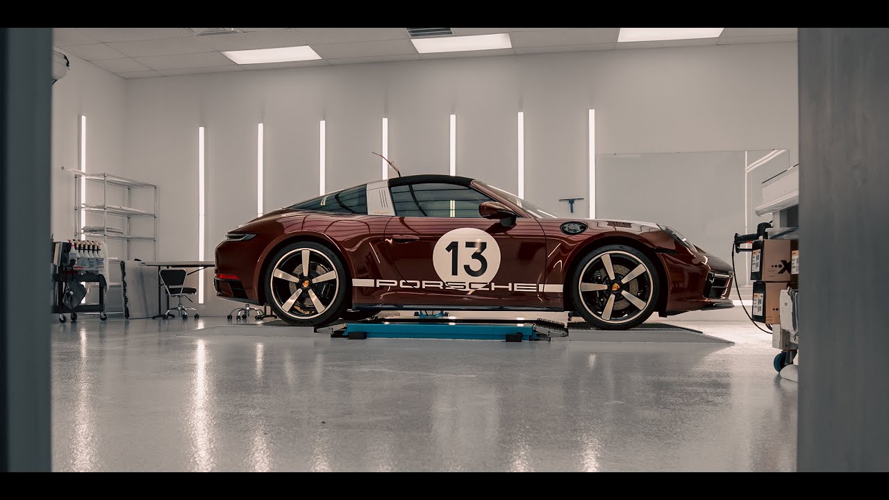 Porsche 911 Targa 4S Heritage Design Edition, 911 Turbo S, Lamborghini ...