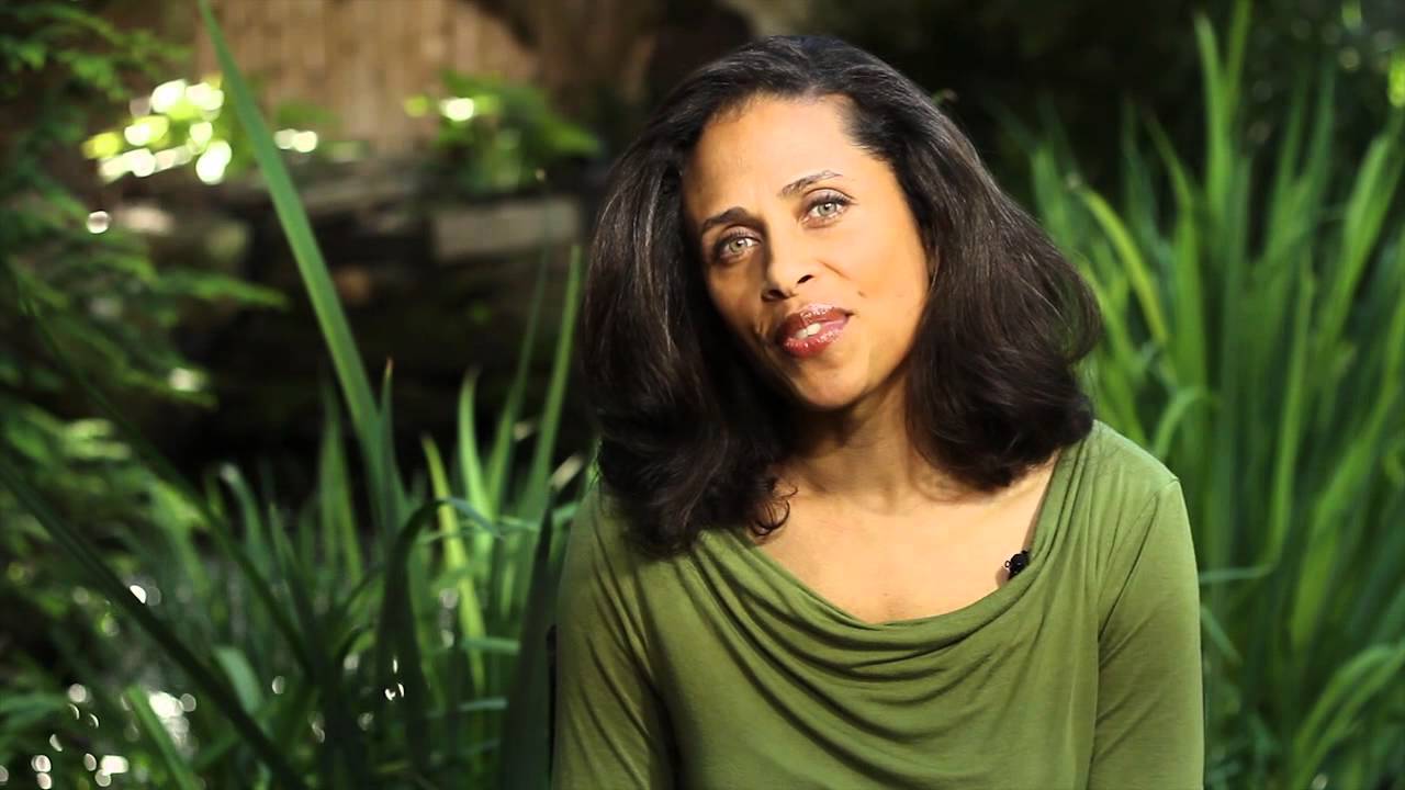 Tracy Hill Accountability Mirror - YouTube