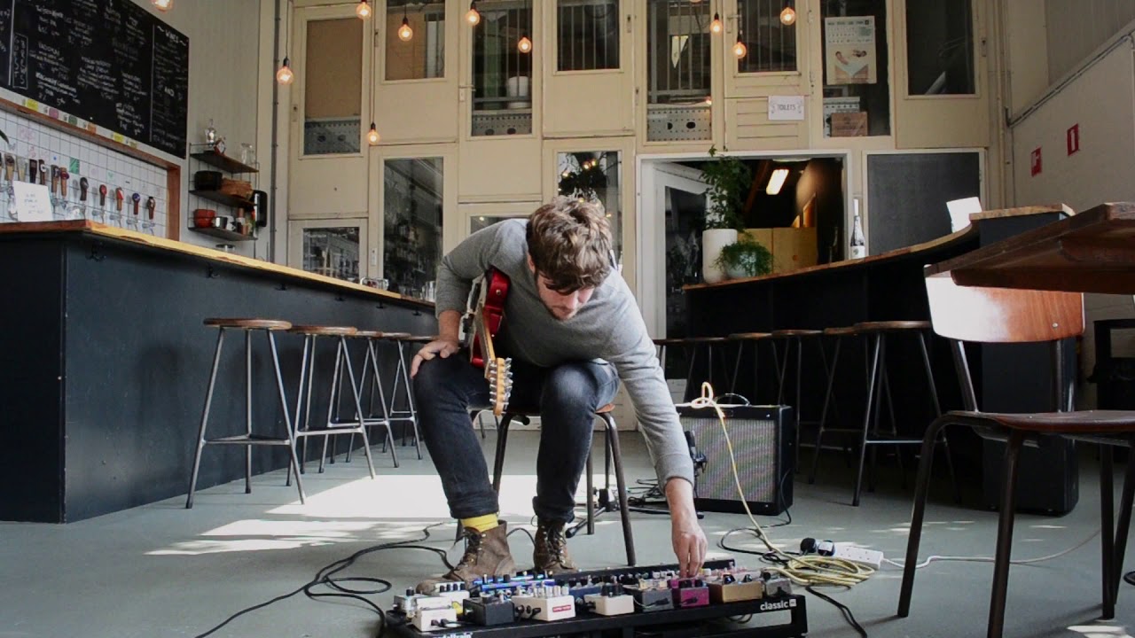 Marcus Hamblett - Music For Airports & By This River (Brian Eno) - YouTube