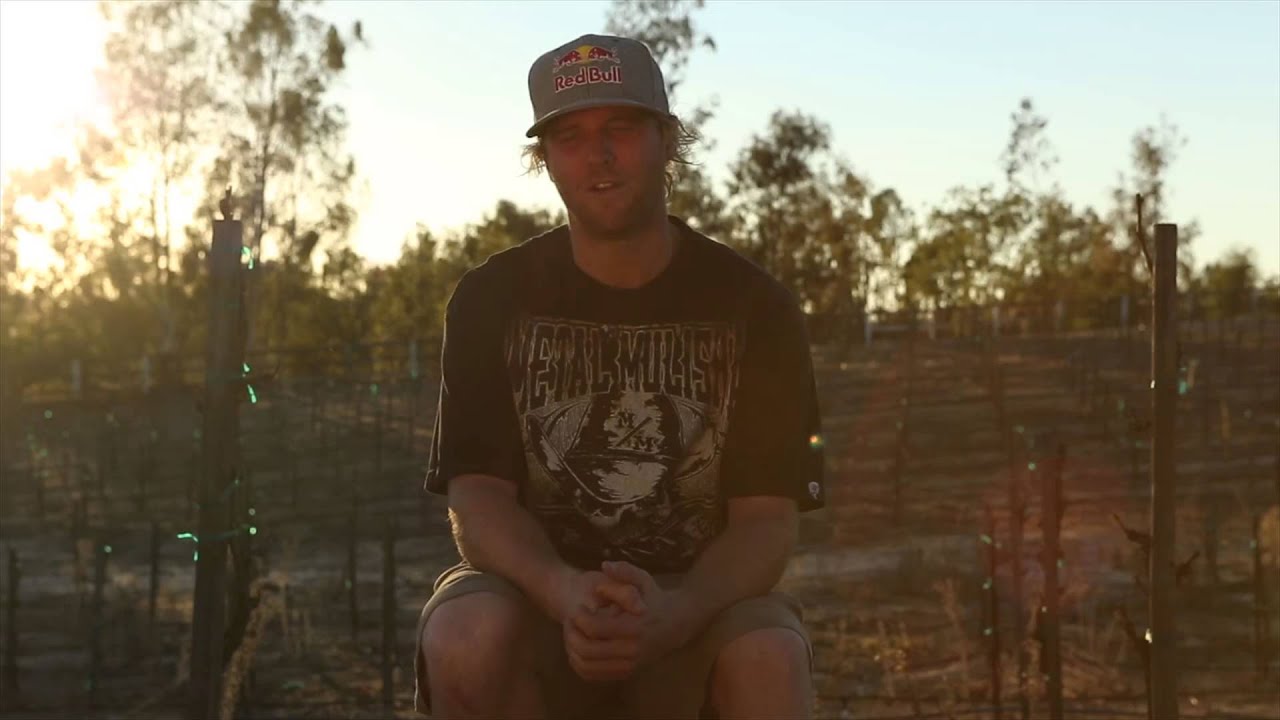 Wes Agee Metal Mulisha Compound Update - YouTube