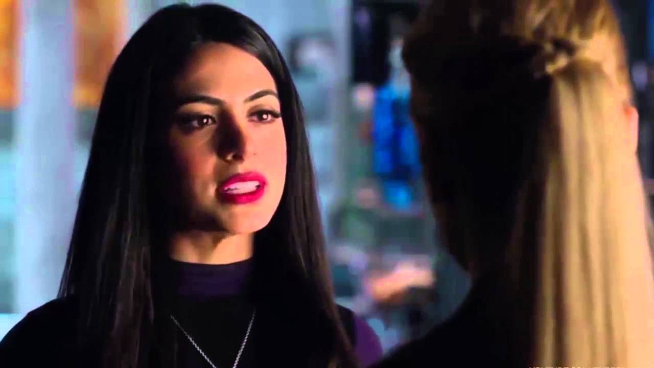 Shadowhunters 1x09 Sneak Peek #1 // Isabelle and Lydia [SUB ITA] - YouTube