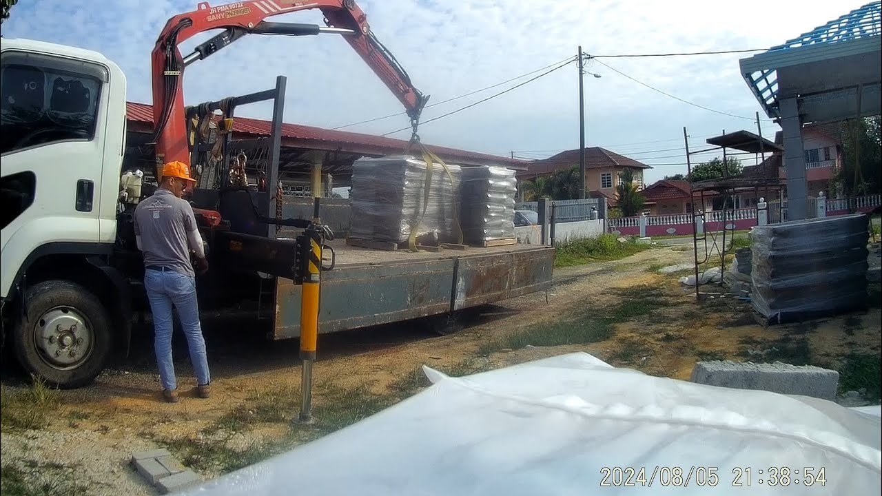 cara gantung genting atap rumah menggunakan kayu - YouTube