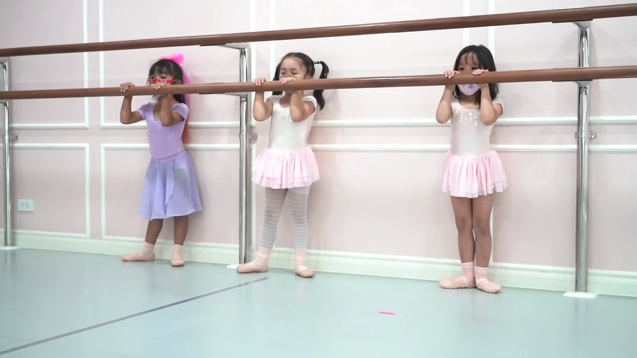 Sisters Dance Studio | EP.200| Ballet ATOD Test 1 (28 Jun 2020) - YouTube
