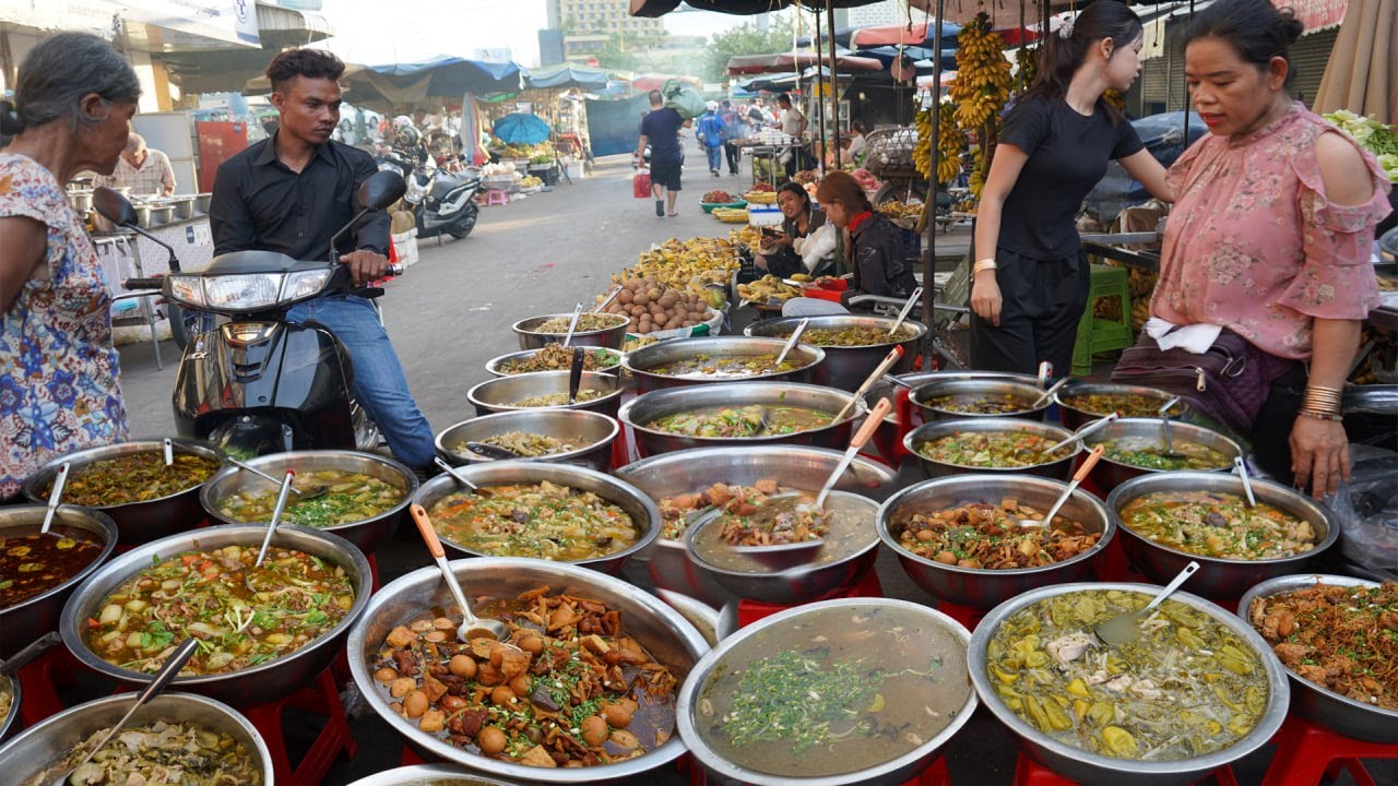 Amazing Fast Foods Selling On The Street @Chbar Ampov Cambodia ...