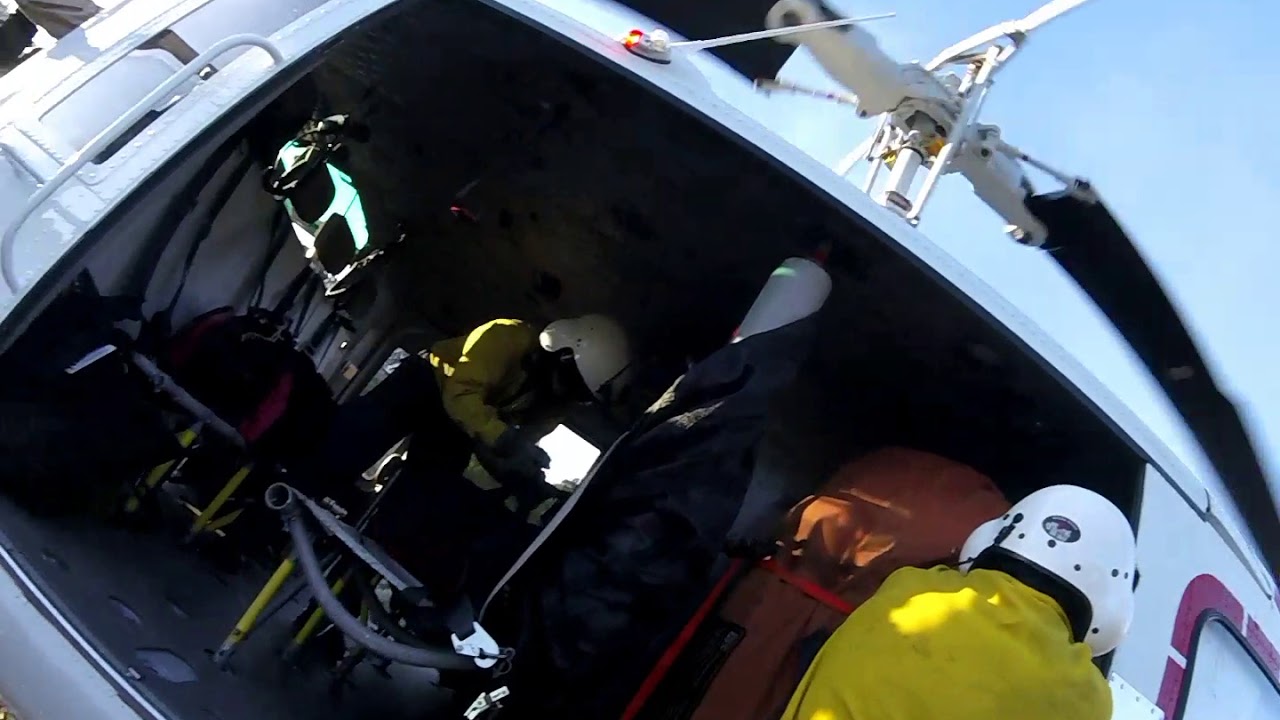 Helitack crew departing the fire - YouTube