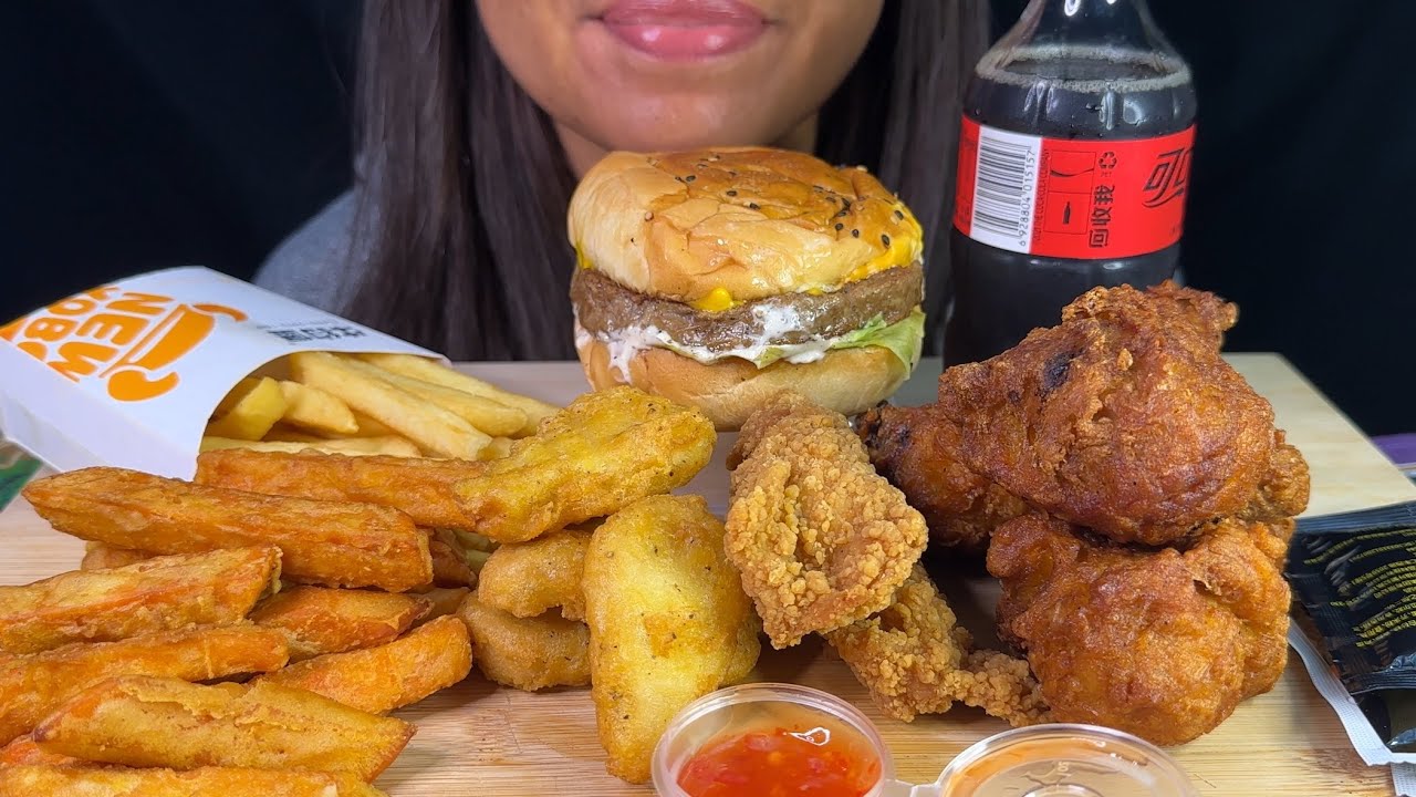Eating Chinese Burger from yobo it’s delicious , chips, Fried Chicken ...