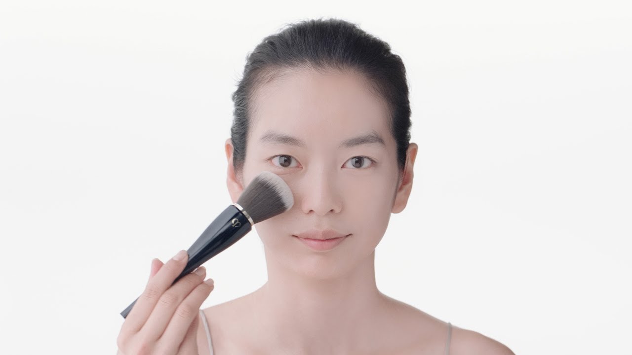 THREE TECHNIQUES, THREE FINISHES WITH RADIANT CREAM FOUNDATION AND ...
