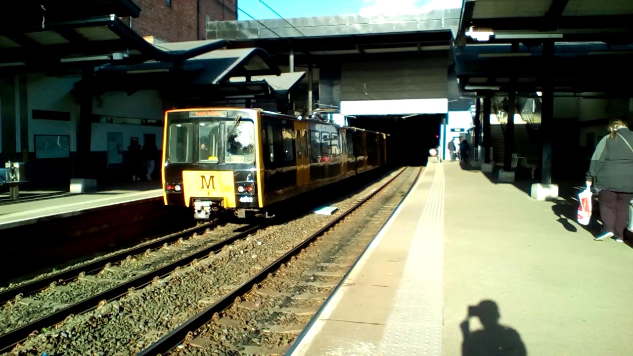 Trains at North Shields Metro | 06/10/18 - YouTube