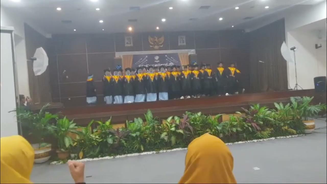 MARS INSAN MANDIRI - Wisuda Angkatan V, SDIT Insan Mandiri Greenville - YouTube