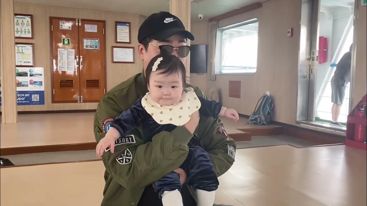 육아브이로그:) 3박4일 10개월 아가랑 제주도 여행 , 제주 맛집 , 제주 보롬왓 - YouTube