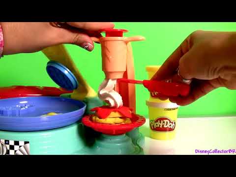 Play Doh Flip 'n Serve Breakfast Waffles Pancakes Bacon Smoothies Play ...