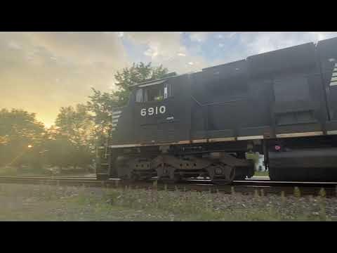 NS 6910 the light power of H76 with a friendly crew - YouTube